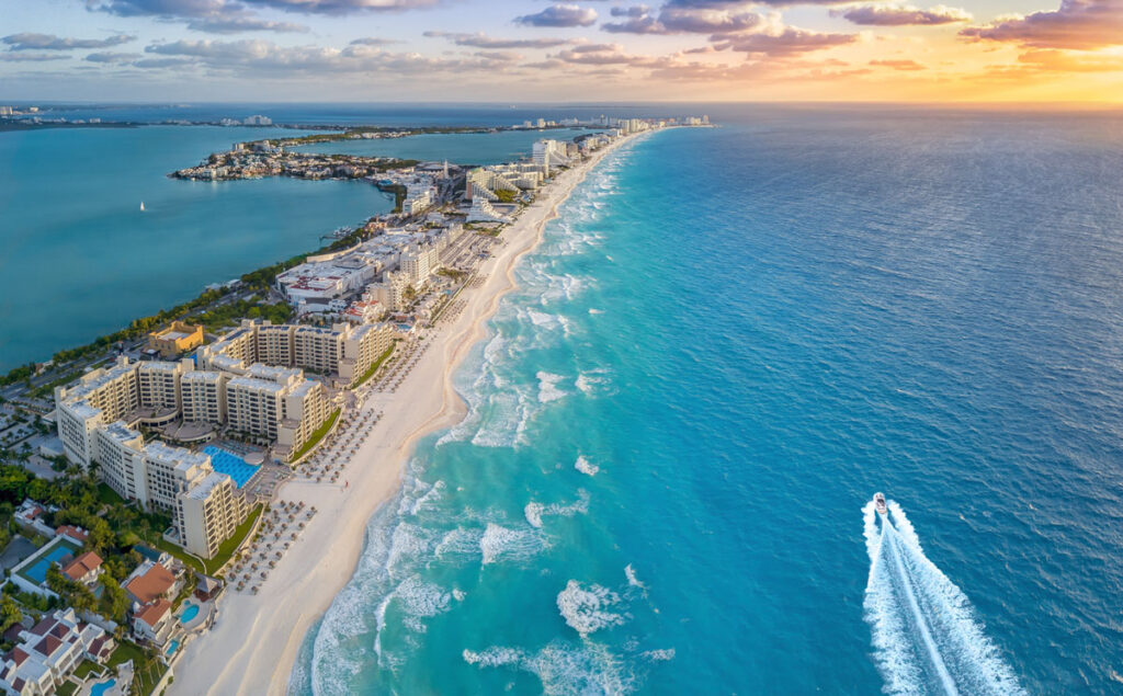 Cancun Is The Number One Destination for Americans This Spring - Cancun Sun