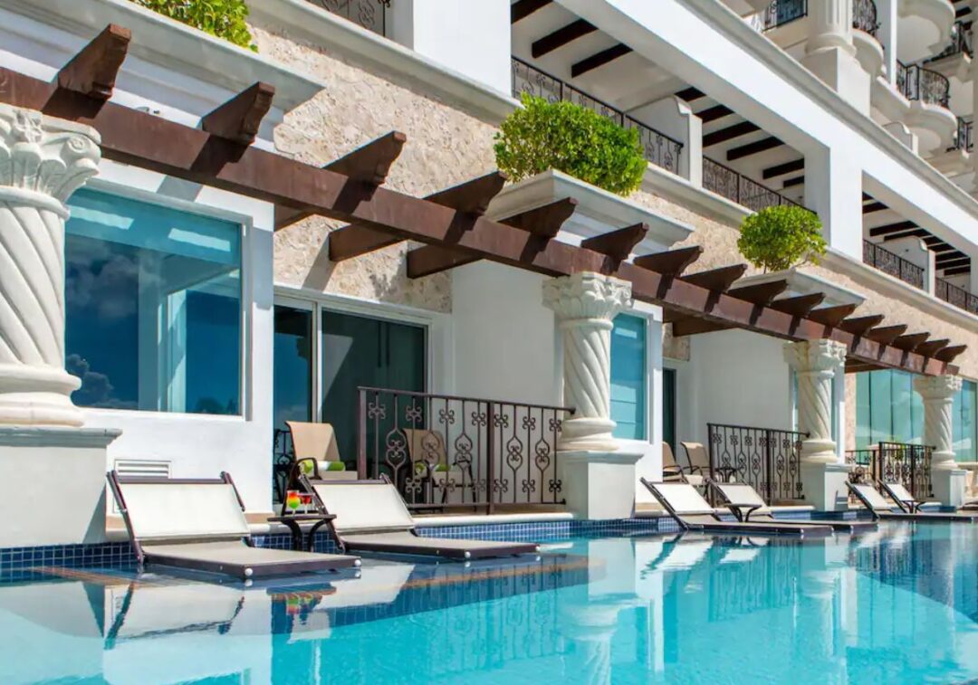 Top 11 Luxury Hotels With Swim-Up Rooms in the Riviera Maya - Cancun Sun