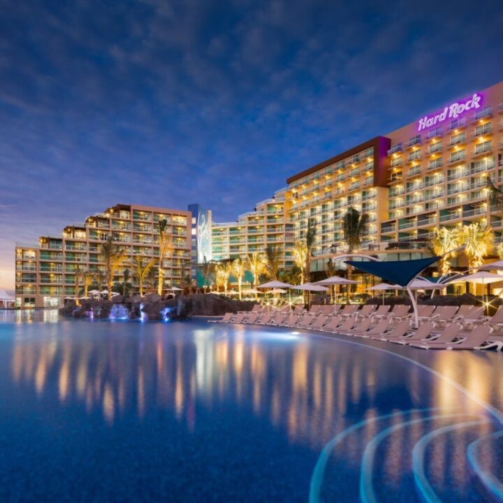 Top 7 Party Hotels in Cancun For Spring Break 2022 - Cancun Sun