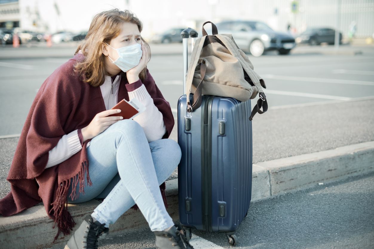 2000 Russian Tourists Stranded In Cancun Without Money Or Flights Home ...