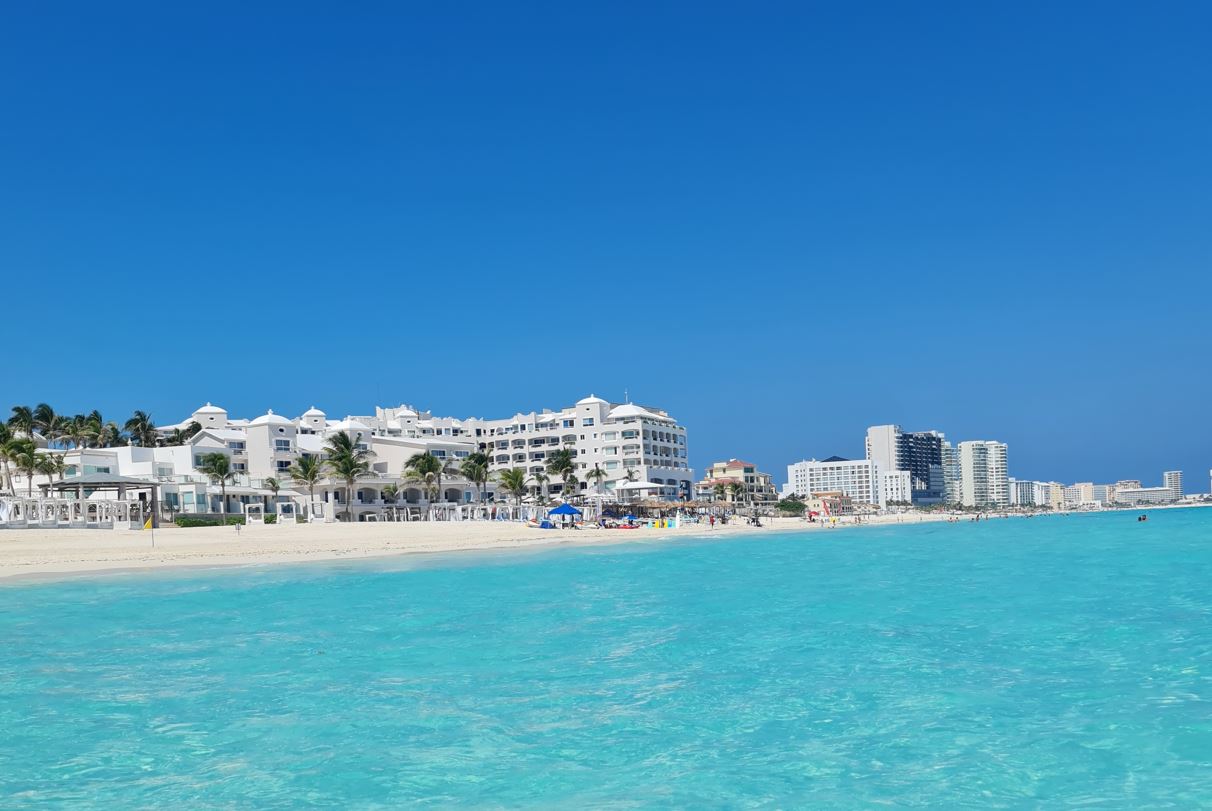 Cancun Could See As Many As 3 Million Tourists Over Easter And Spring ...