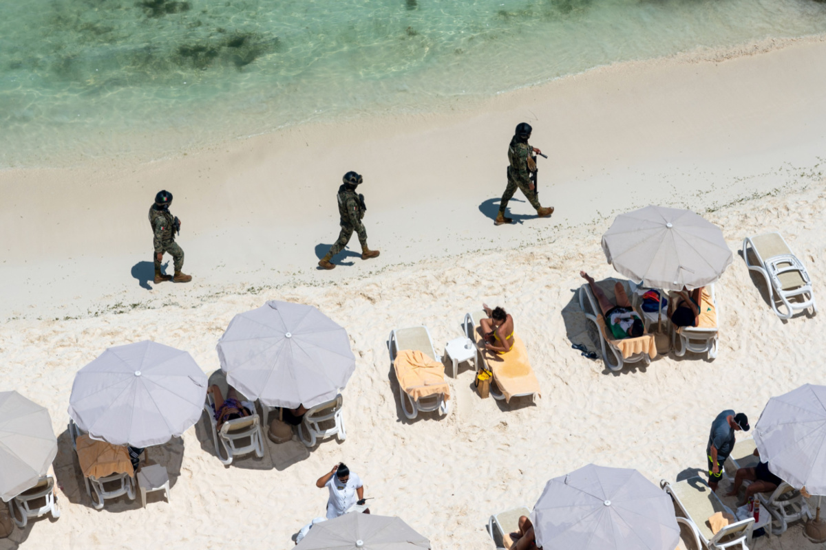 Police Expanding Anti-Drug Operation In Playa del Carmen - Cancun Sun