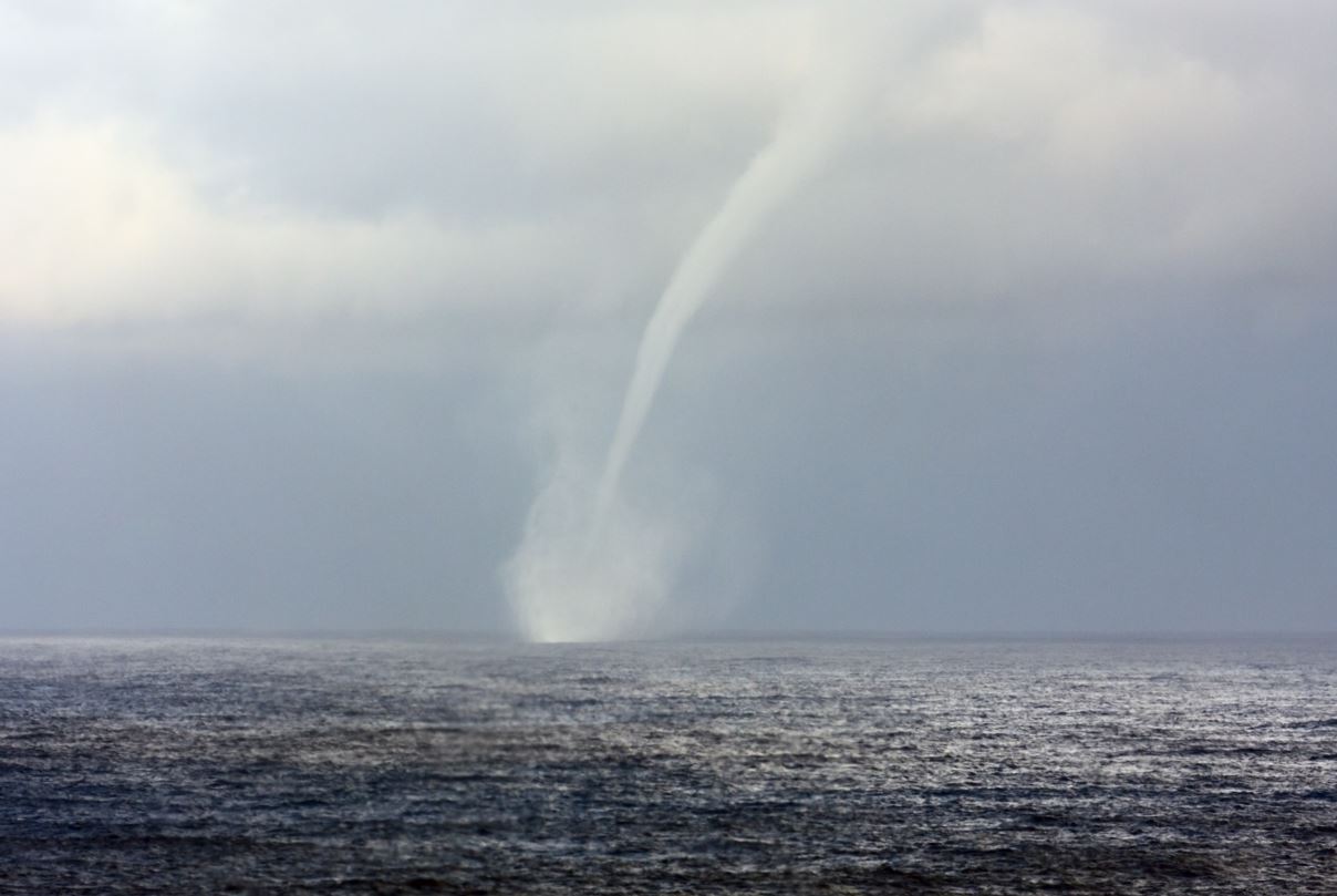 Mini Tornado Injures 3 In Playa Del Carmen - Cancun Sun