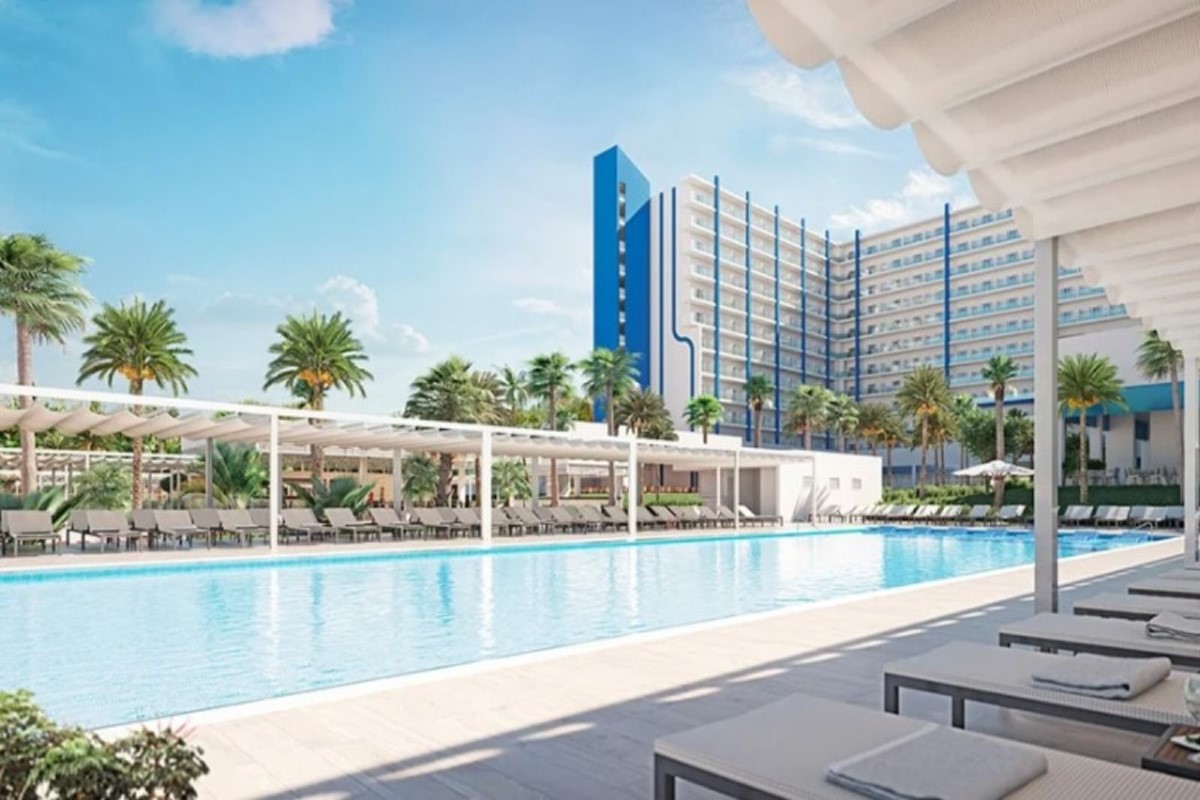 New Cancun RIU Resort Opening In November Will Have 'Elite Club ...