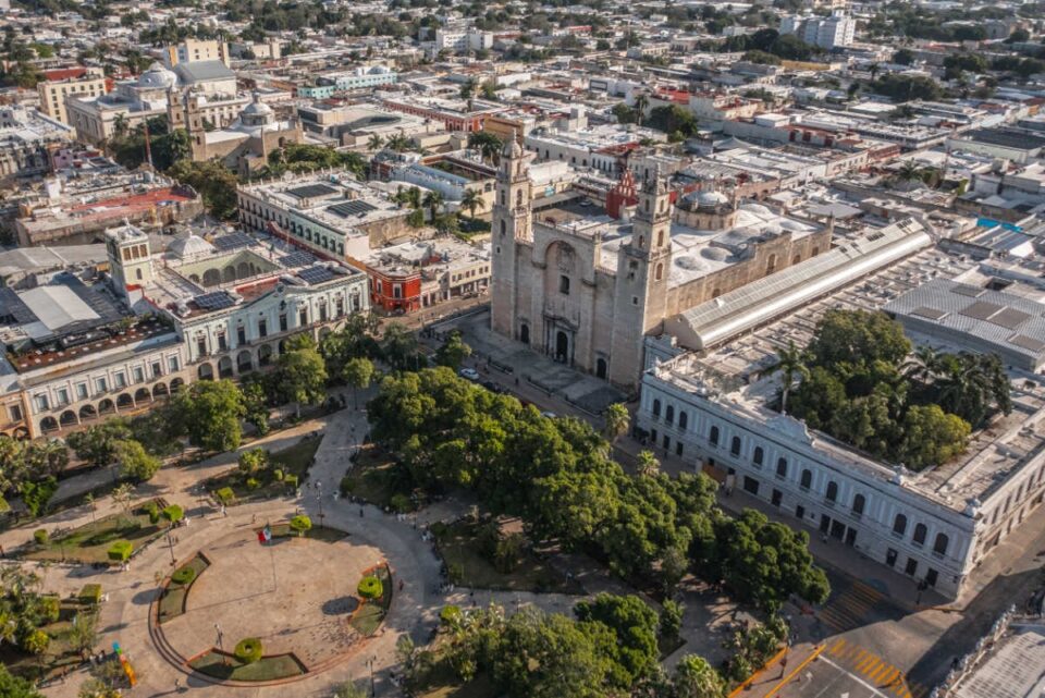 Gorgeous New 'Central Park' Opens In This Super Safe City Near Cancun ...