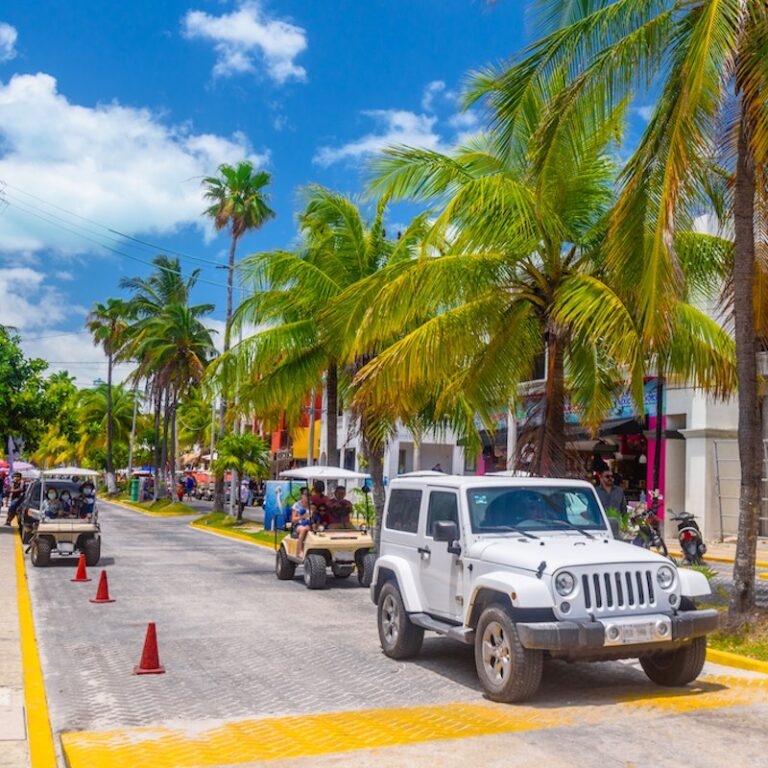 Is It Safe To Take An Uber In Cancun? - Cancun Sun