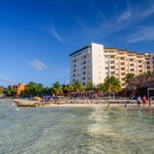Spring Breakers Guide To Booking A Cancun All-Inclusive For Spring ...