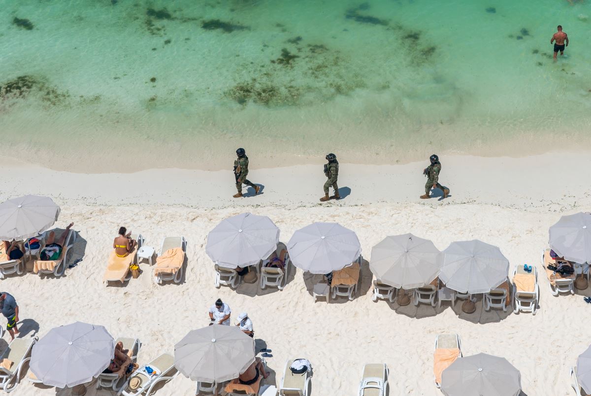Cancun Beach Security Reinforced To Protect Tourists - Cancun Sun