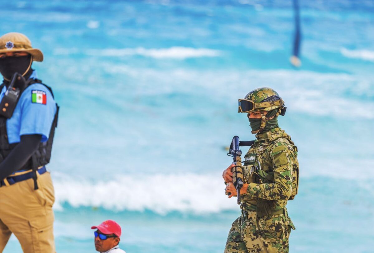Gunfire Erupts Near Cancun Resort as Police Dismantle Drug Gang ...