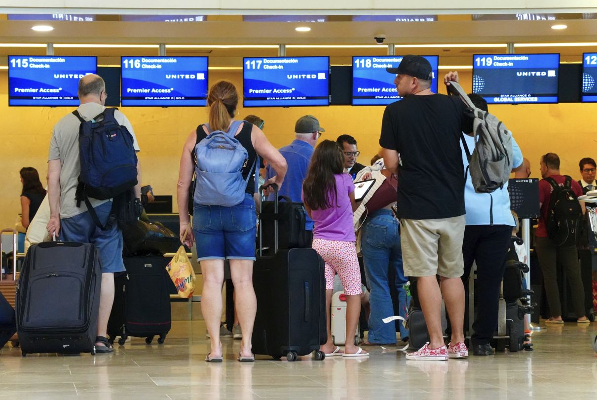 Do I Need To Fill Out The FMM Form Before Arriving In Cancun? Airport ...