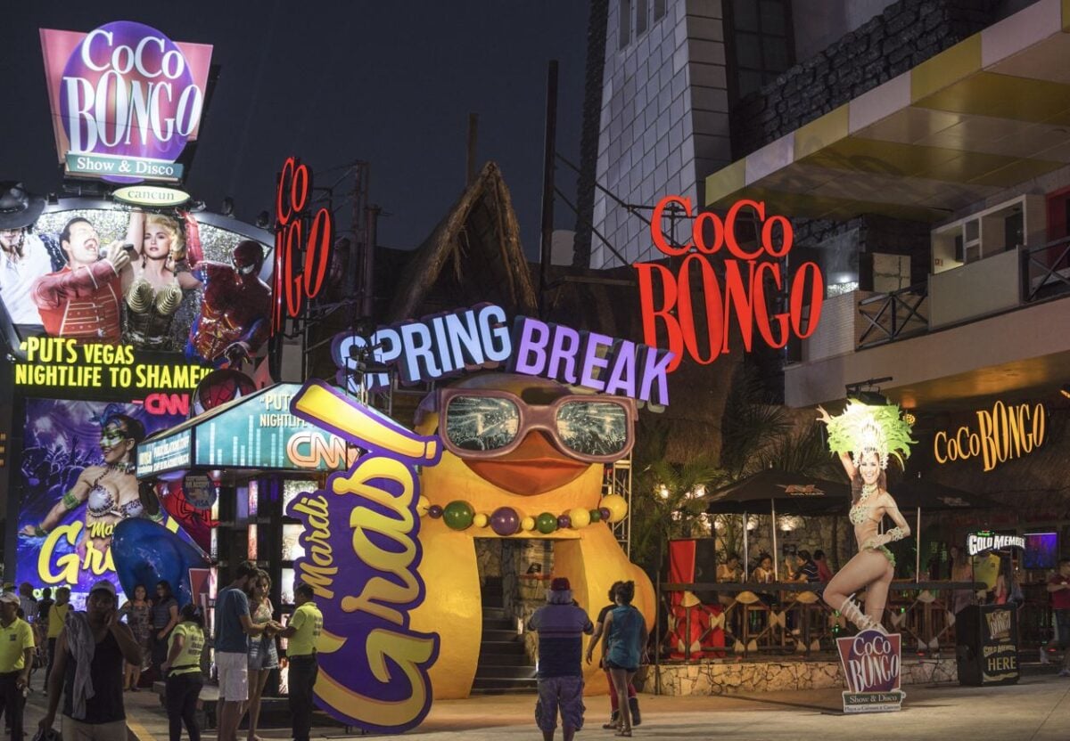 Is Coco Bongo Worth It? Here's The Truth On Cancun's Most Iconic Show ...