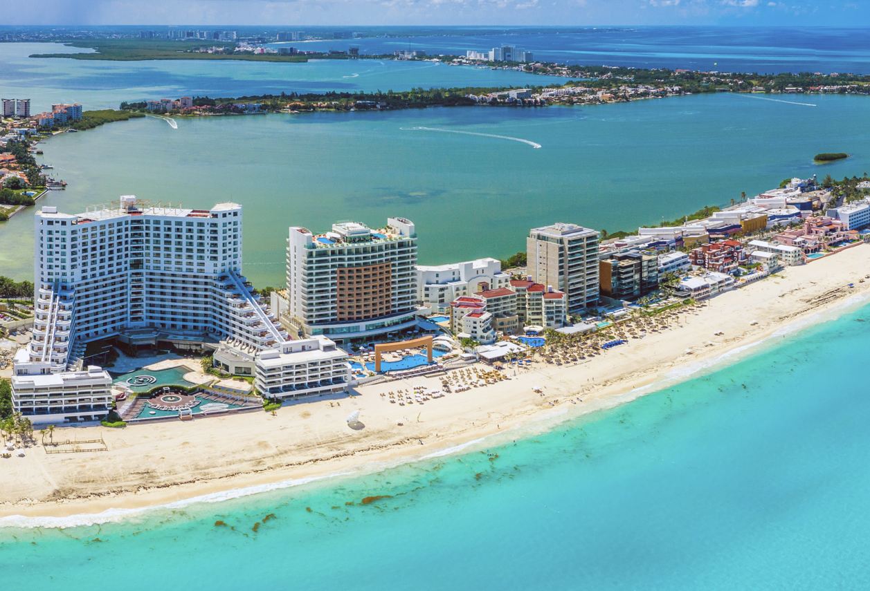 How Safe Are Resorts In Cancun? Here's What Travelers Are Saying Right ...