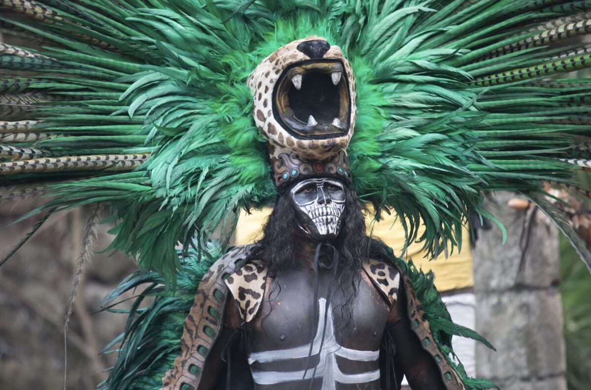 3 Resorts With The Best Nightly Entertainment In Cancun For 2025 ...