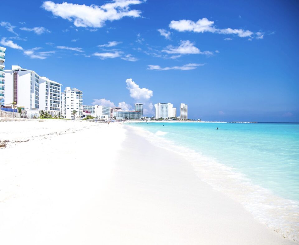More Torrential Rains & Storms Continue This Week In Cancun But Don't ...