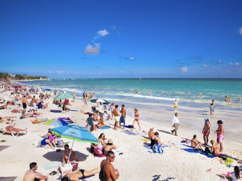 Should You Bring USD Or Pesos To Cancun? Here's What Travelers Are ...