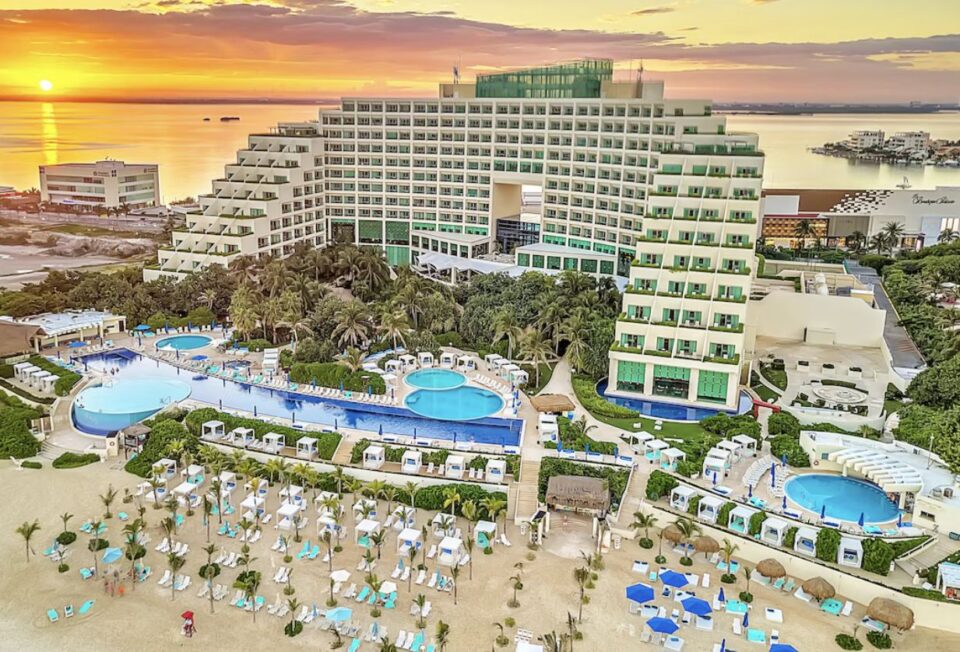 We Reveal The Top 5 Adults Only All-Inclusive Hotels In Cancun For 2026 ...