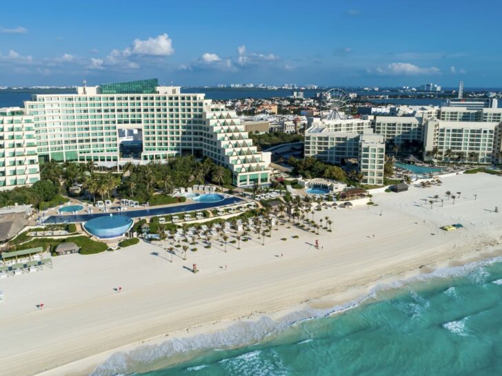 Luxury Resort With Biggest Pool In Cancun Wins Prestigious Award ...